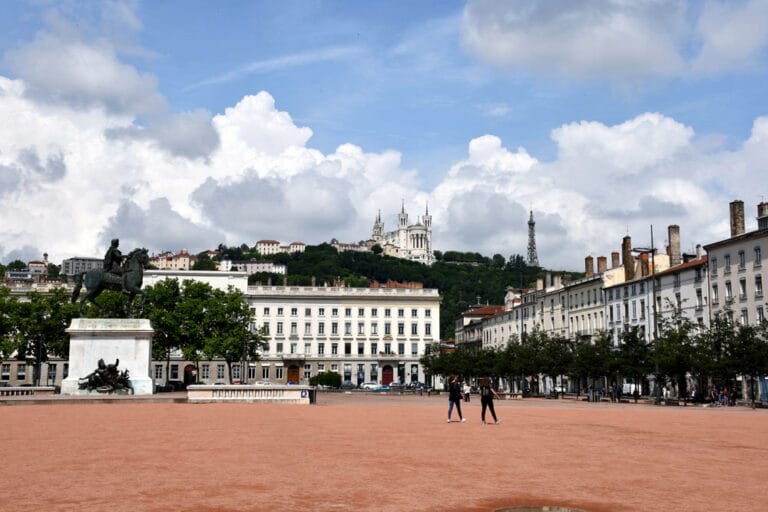11 imprescindibles que ver y hacer en Lyon - Mochileando por el Mundo