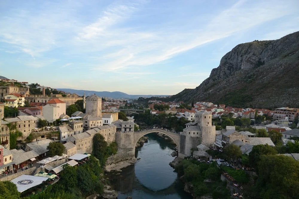 8 cosas que ver y hacer en Mostar, la joya de Bosnia - Mochileando por ...